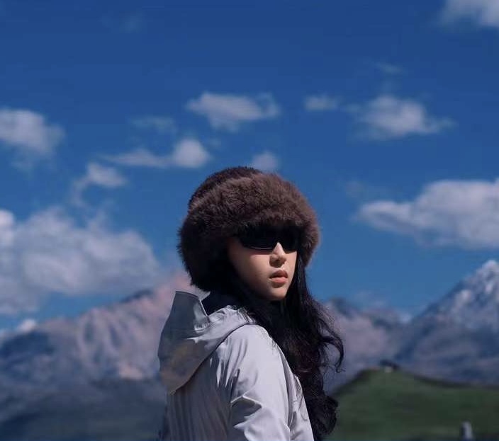 Huang, Helena – Gary Shiu – UW–Madison